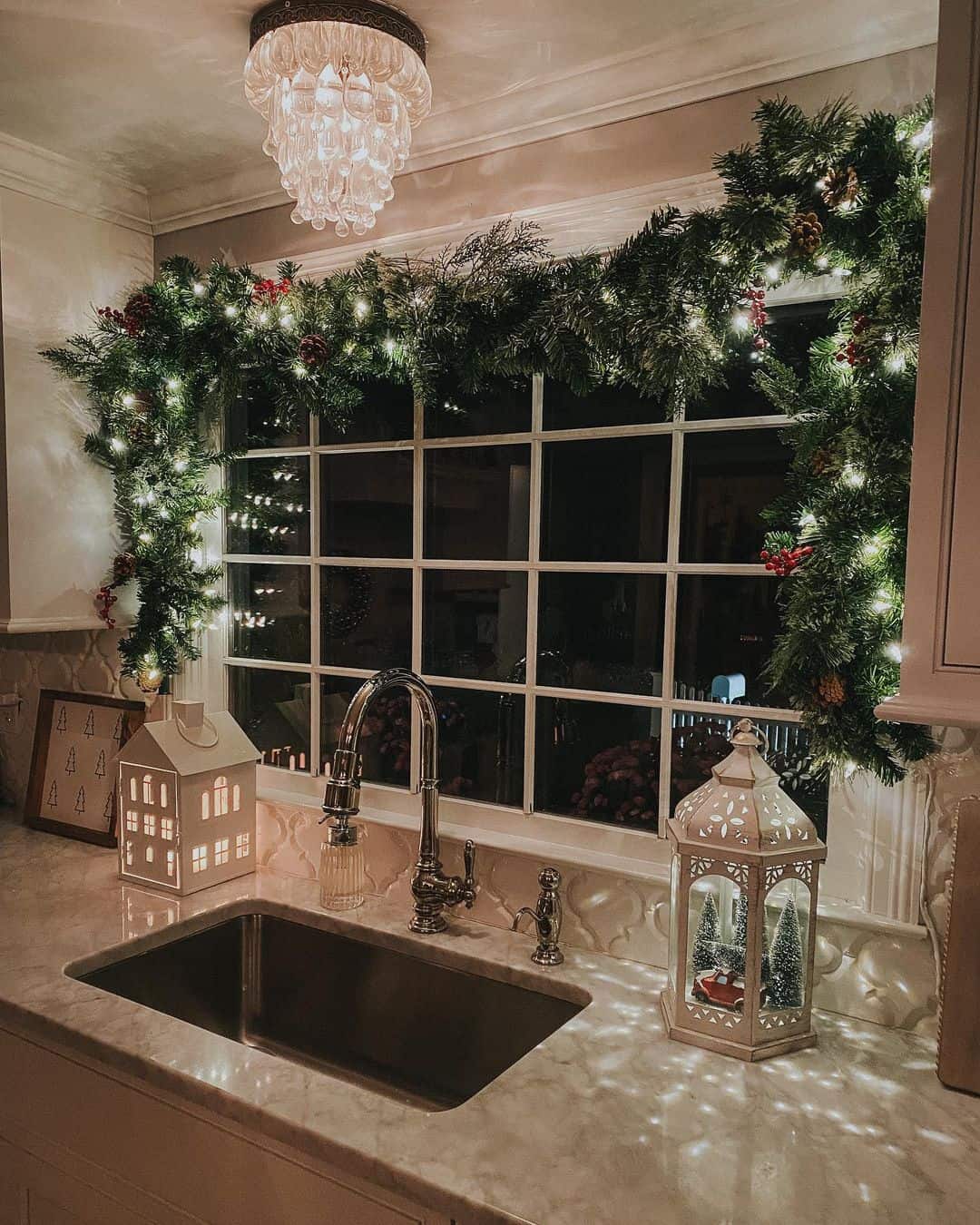 Kitchen Sink With Christmas Décor - Soul & Lane