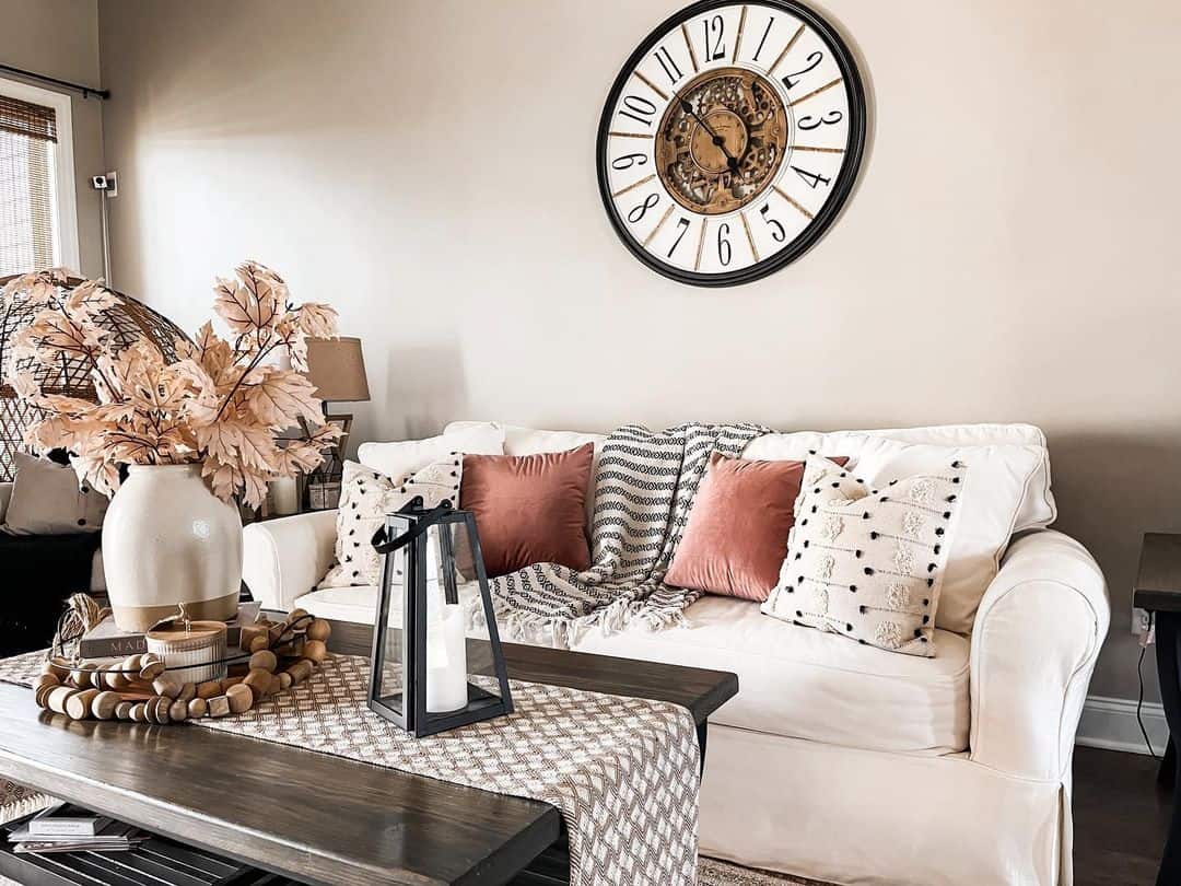 Modern Farmhouse Fall Coffee Table Design - Soul & Lane