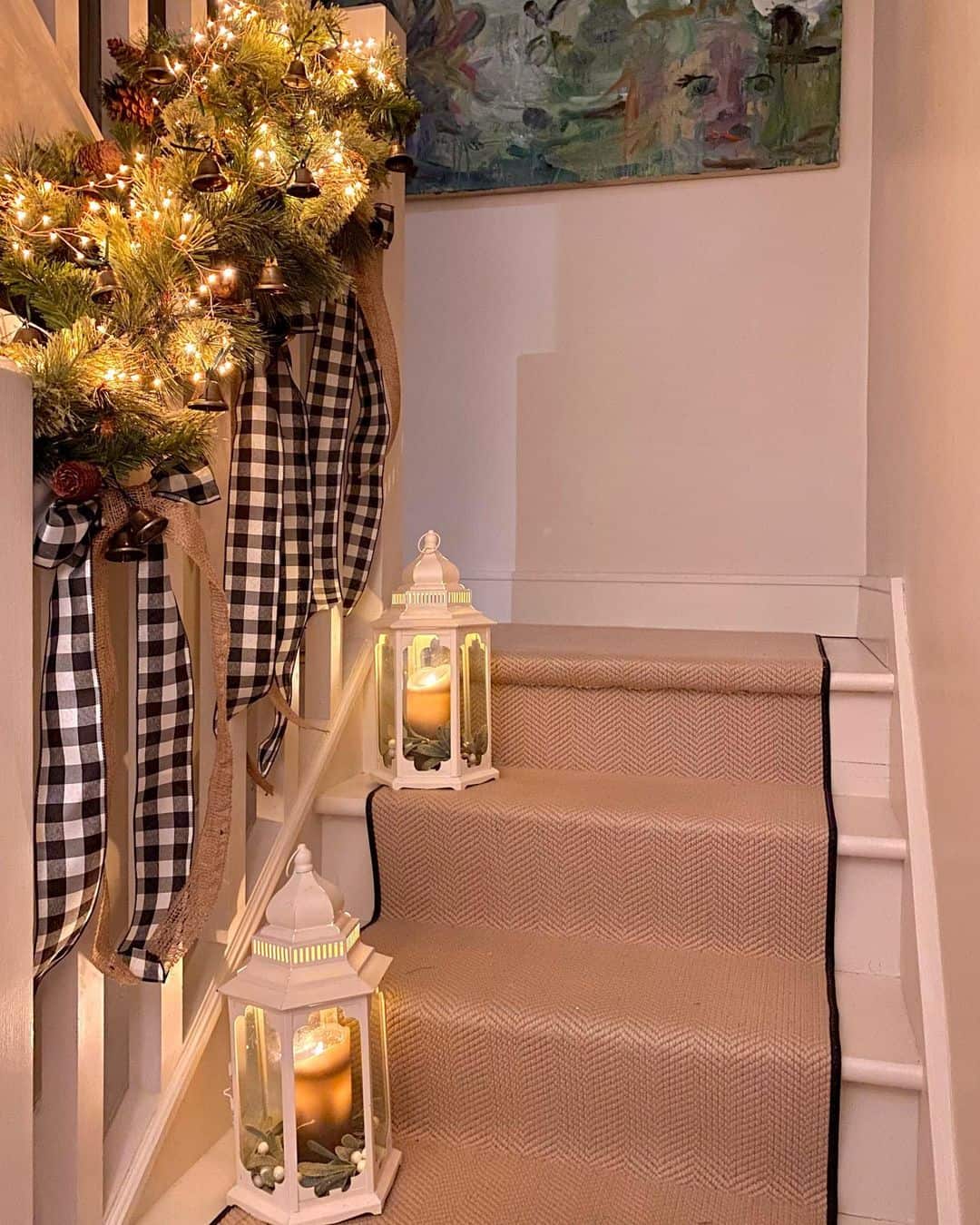 23 Modern Stair Runner Ideas for a Quick and Easy Staircase Upgrade