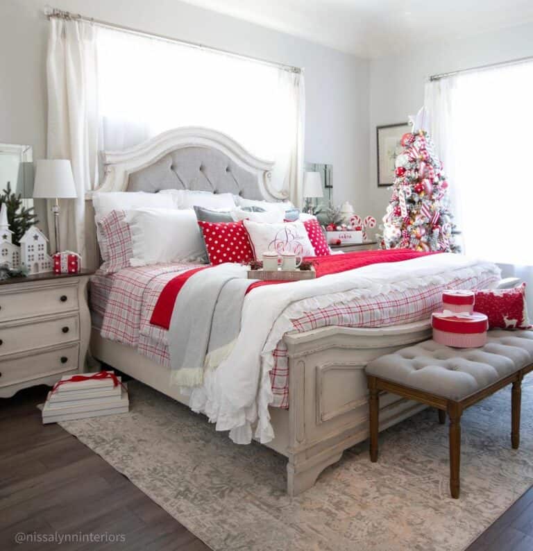 Red and White Checkered Christmas Sheets - Soul & Lane