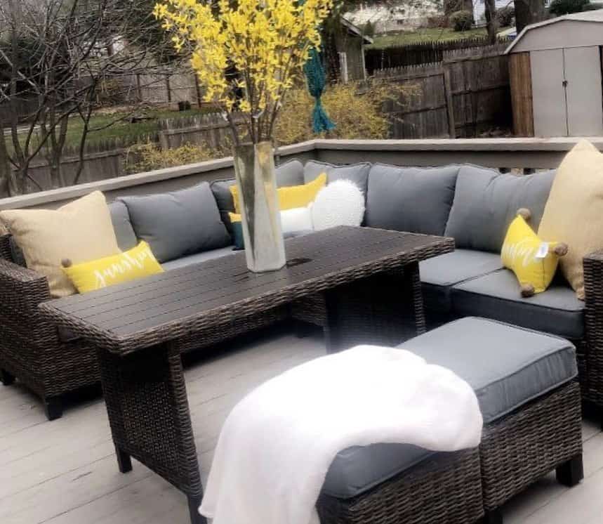 Relaxing Outdoor Living Area - Soul & Lane