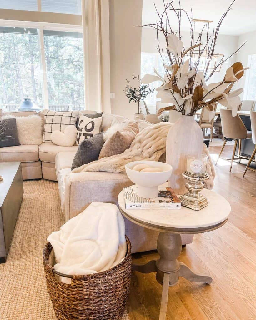 30 Spring Living Room Décor Ideas To Start the Season Right