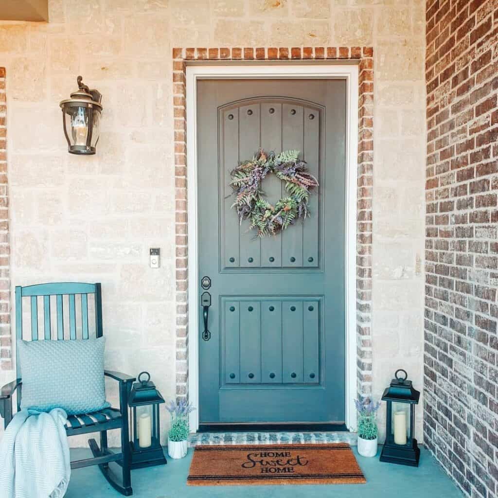 22 Charming Rustic Farmhouse Front Porch Décor Ideas