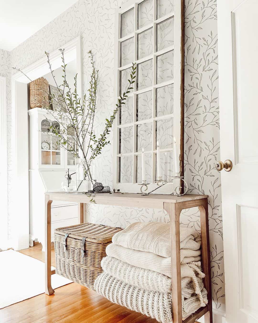 Rustic Floral Entryway Décor - Soul & Lane