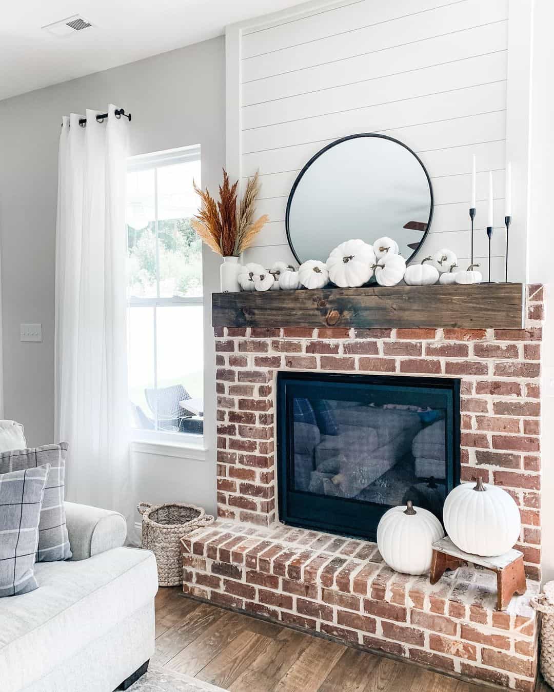 30 Timeless Wood Mantels for Brick Fireplace Designs
