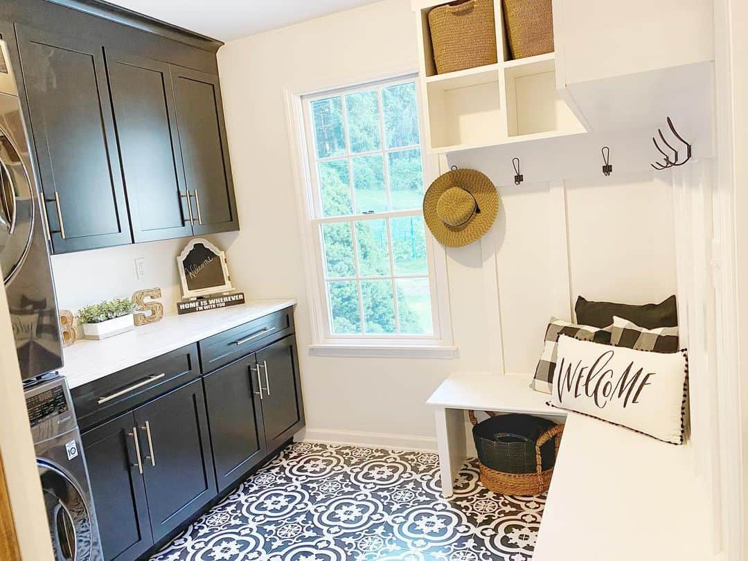 Welcoming Farmhouse Kitchen With Small Window Grid Pattern - Soul & Lane
