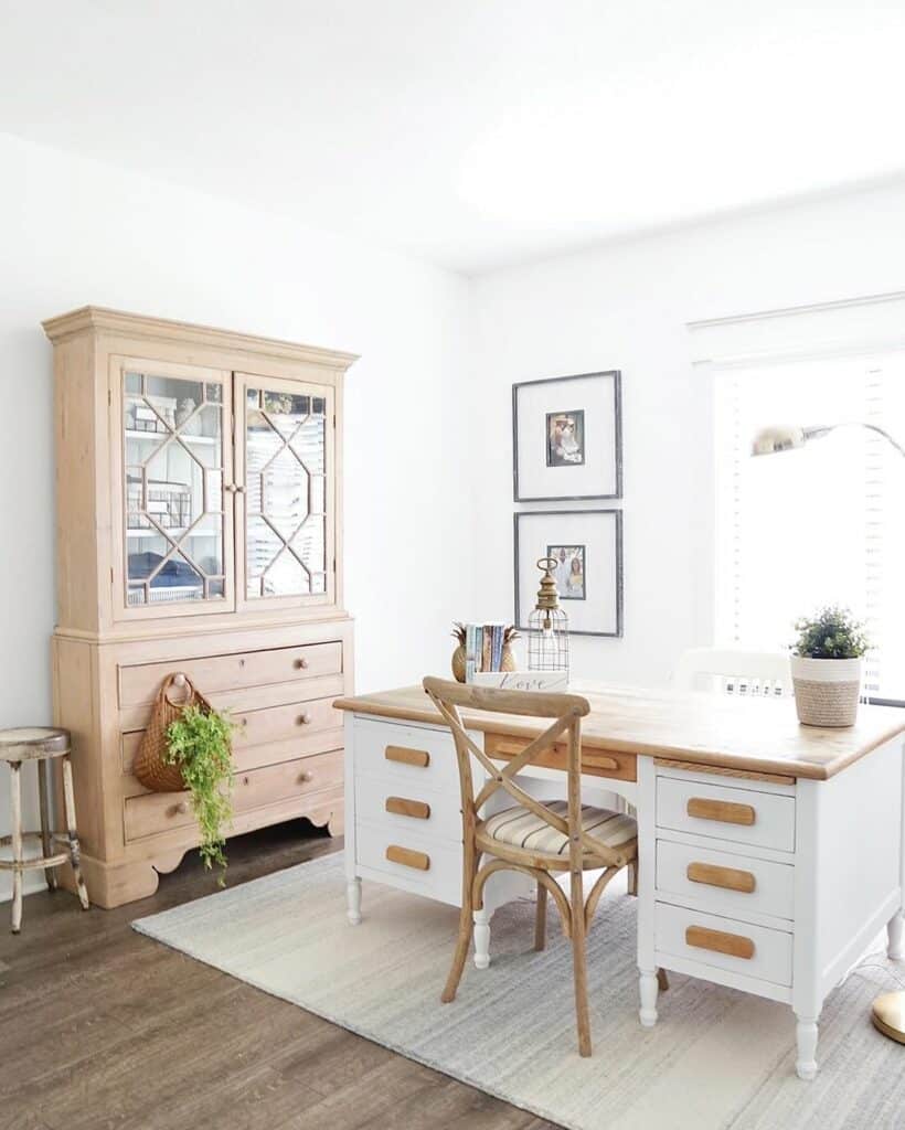 White and Wood Office Furniture - Soul & Lane