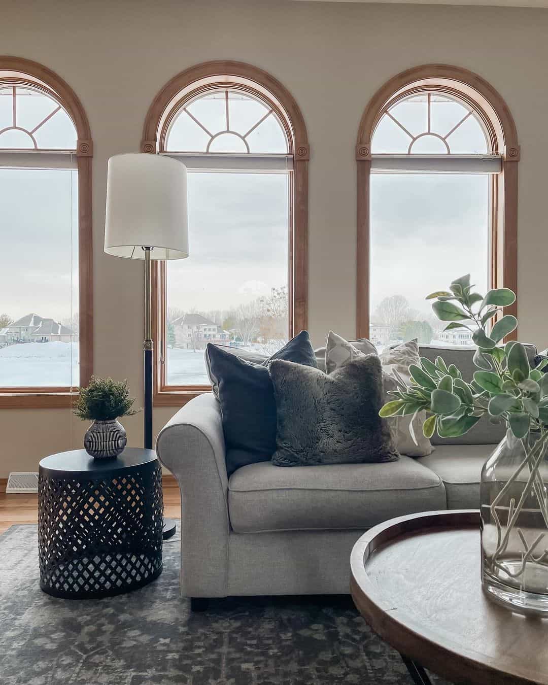 Arched Farmhouse Windows - Soul & Lane