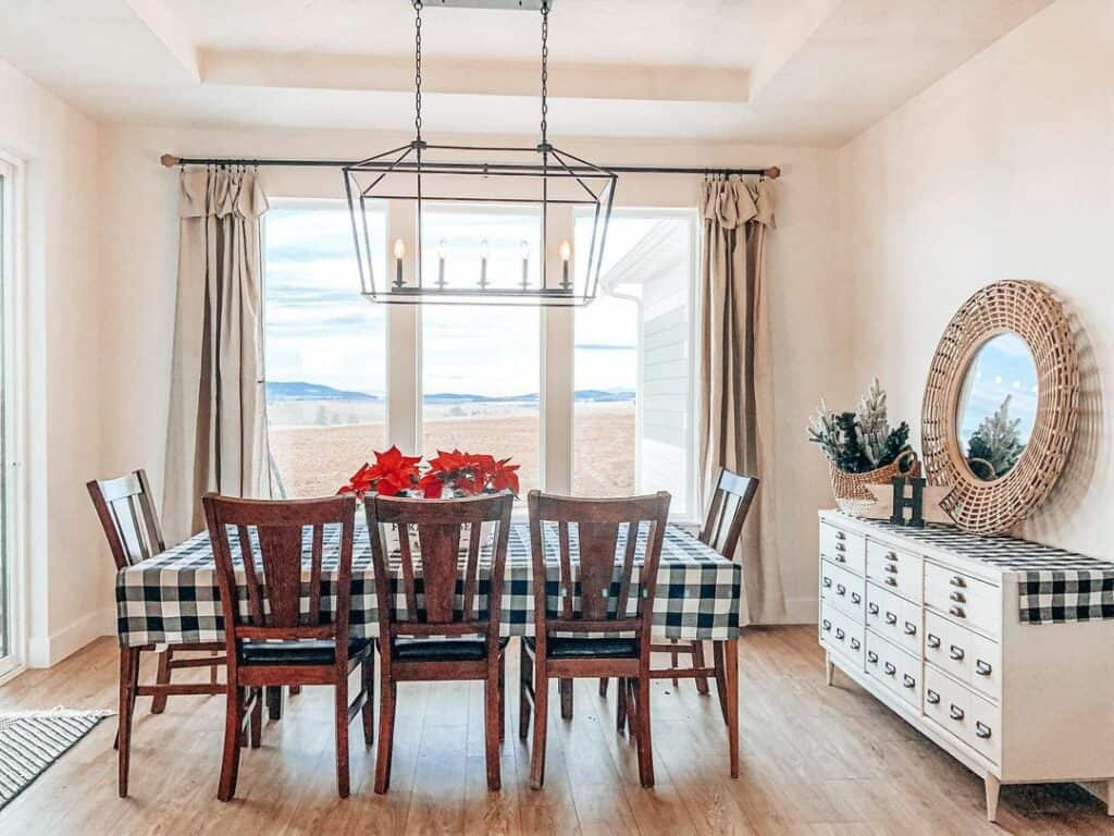 Black and White Dining Room Ideas With Tray Ceiling - Soul & Lane
