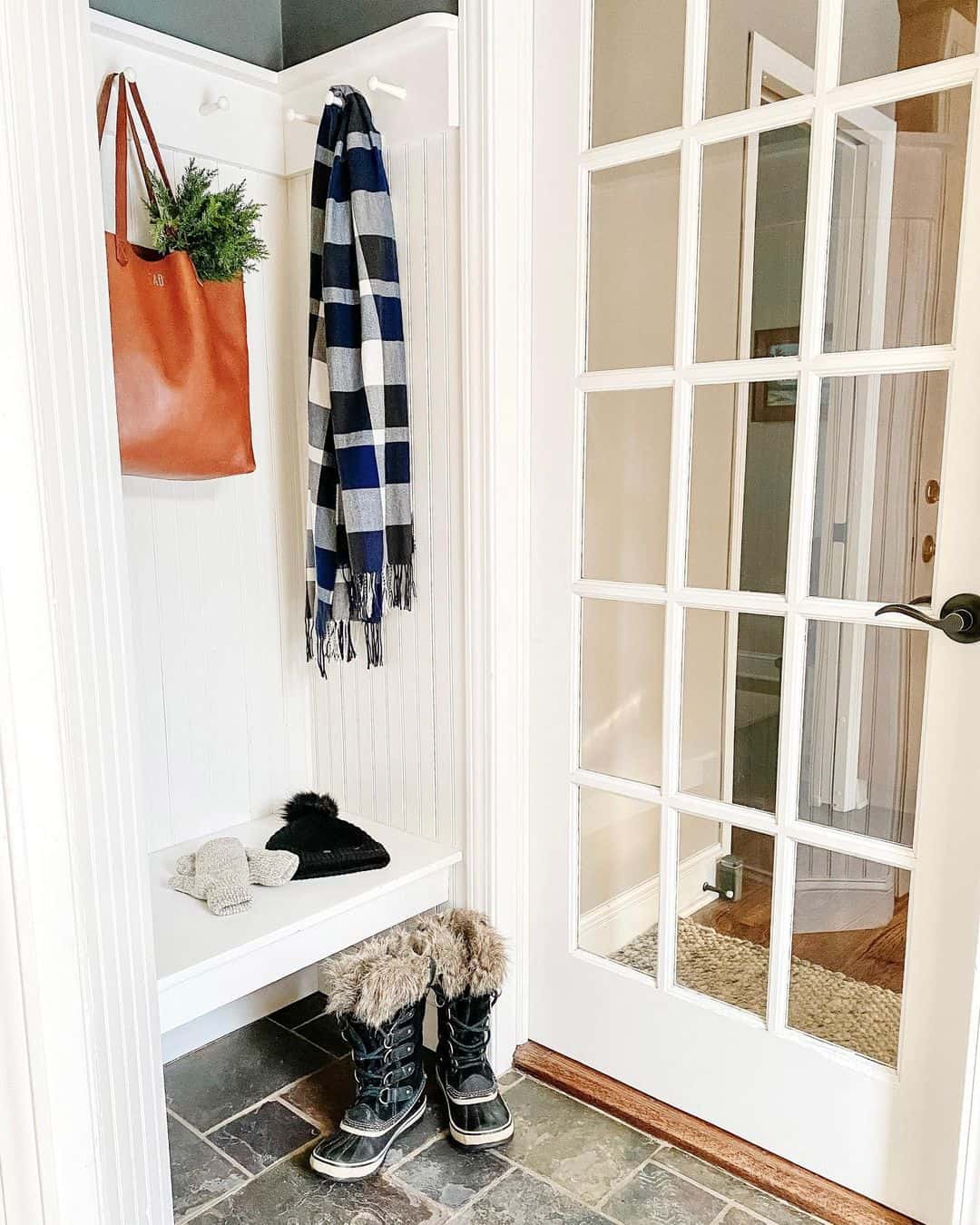 Charming Farmhouse Entryway With White Bench - Soul & Lane