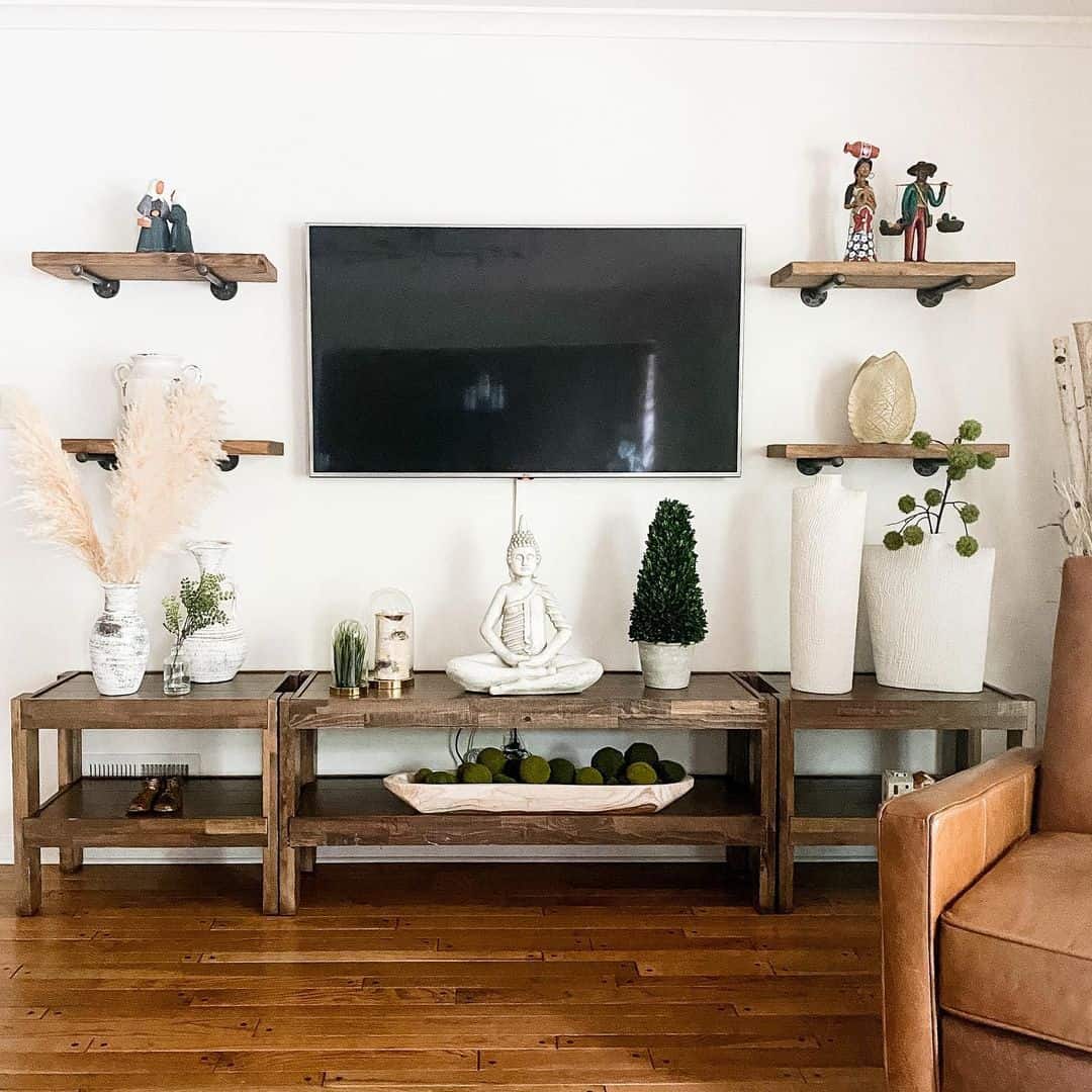 Cozy Boho Media Wall Décor - Soul & Lane