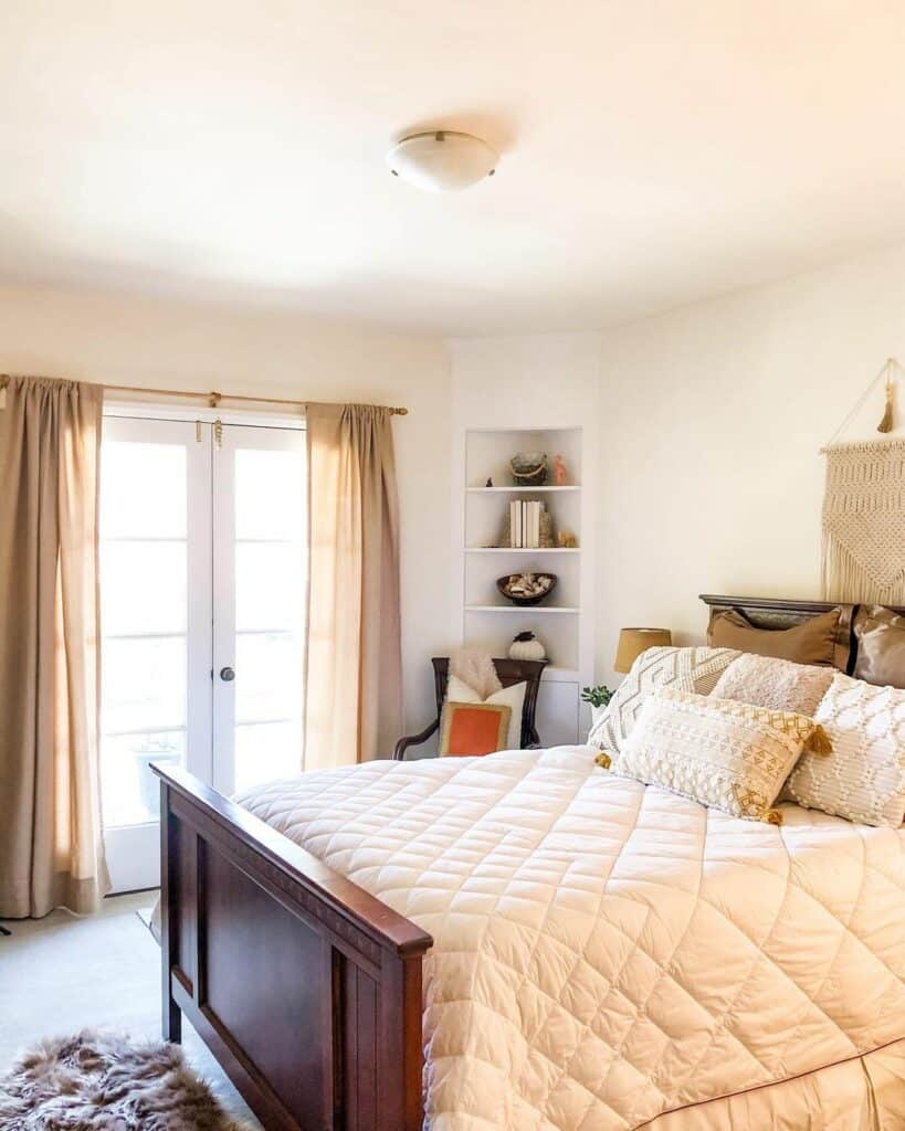 Cozy Neutral Bedroom With Textured Bedding - Soul & Lane Cozy Neutral Bedroom With Textured Bedding - Soul & Lane