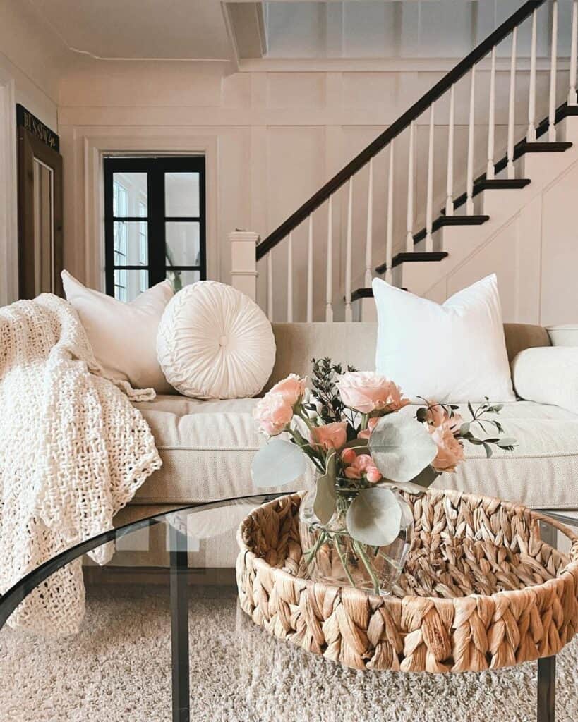 23 Pink Living Room Ideas For a Spectacular Farmhouse Home