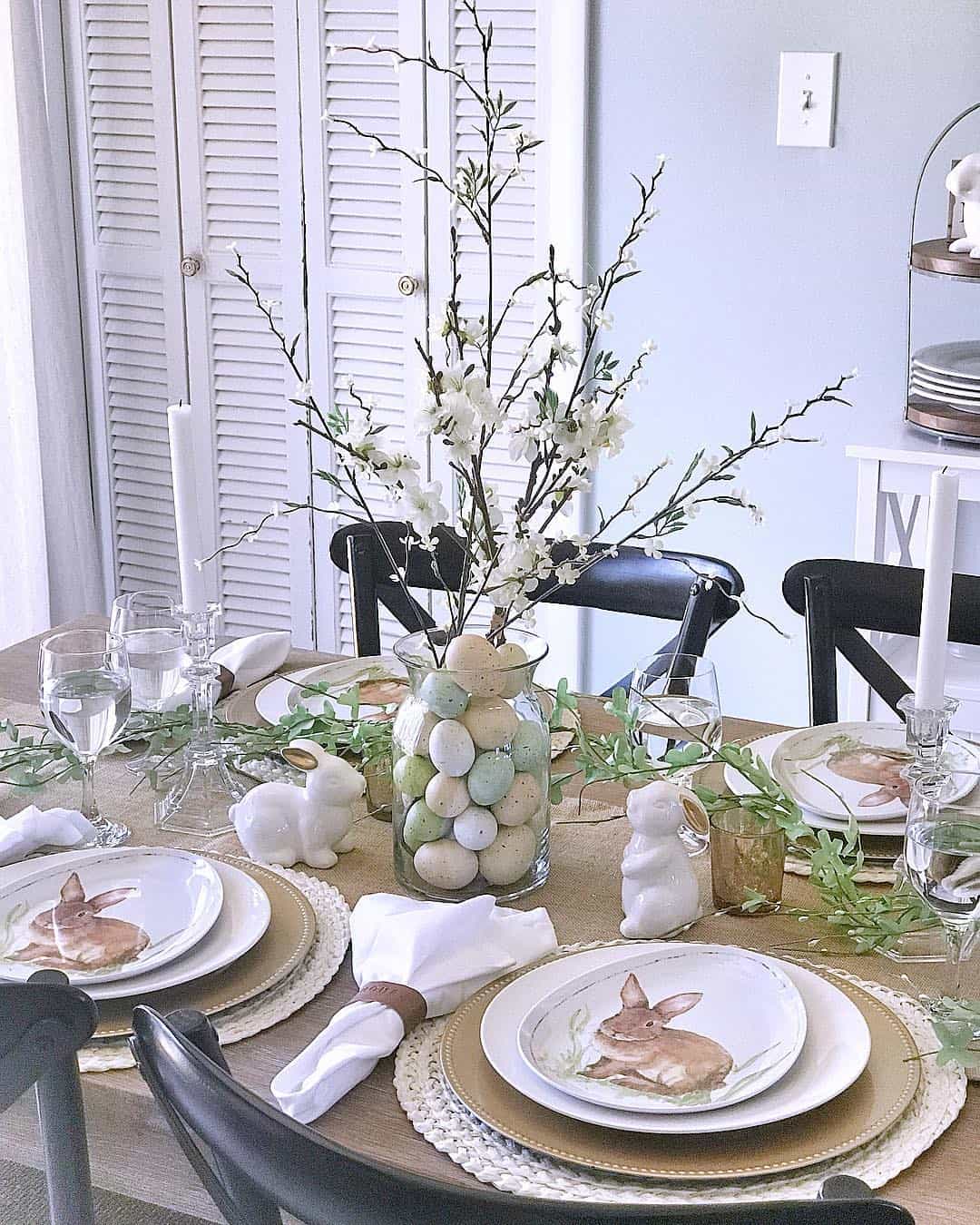 Elegant Spring-inspired Easter Table Décor - Soul & Lane
