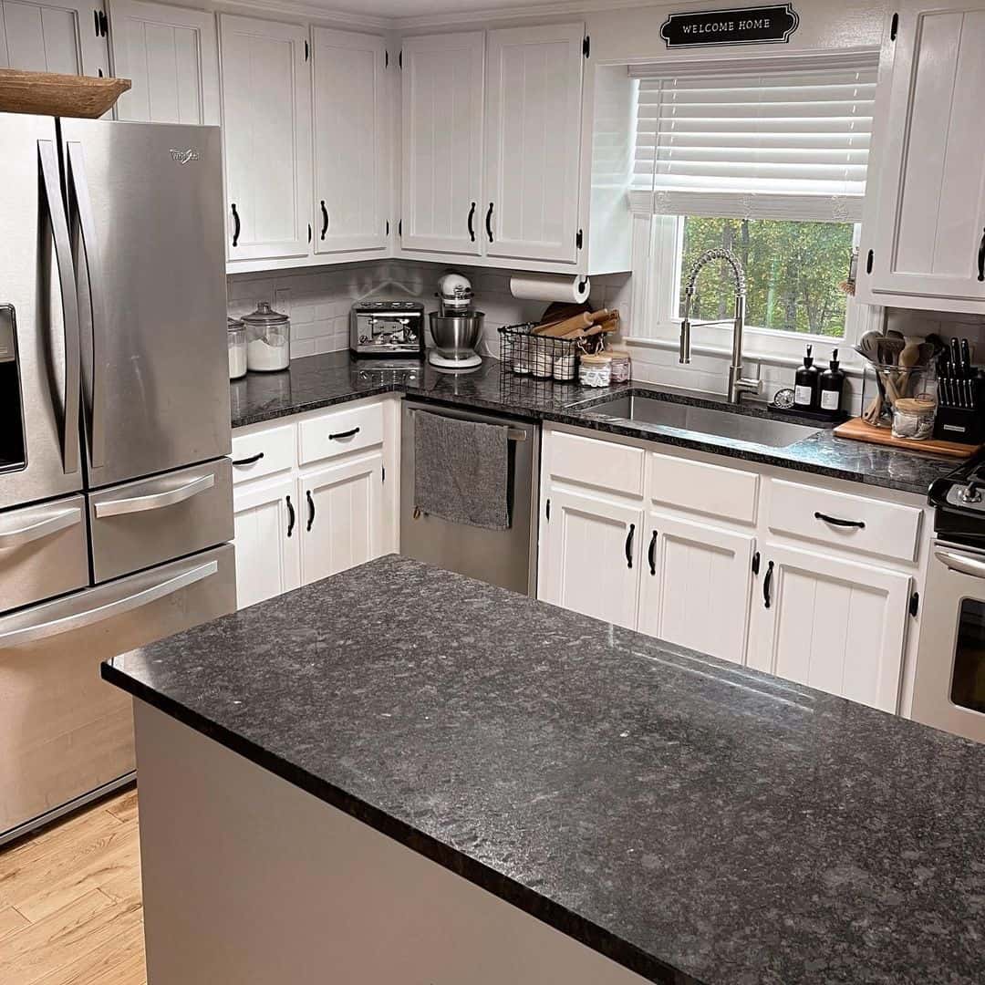 Kitchen Countertop Ideas With Black Granite - Soul & Lane