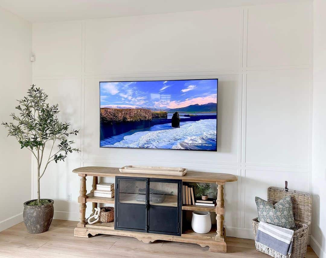 Modern Farmhouse Entertainment Wall Ideas - Soul & Lane