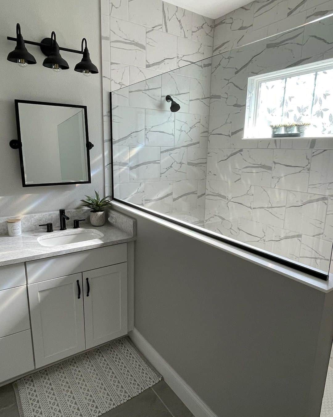 23 Marble Shower Ideas For a Luxury Bathroom Oasis