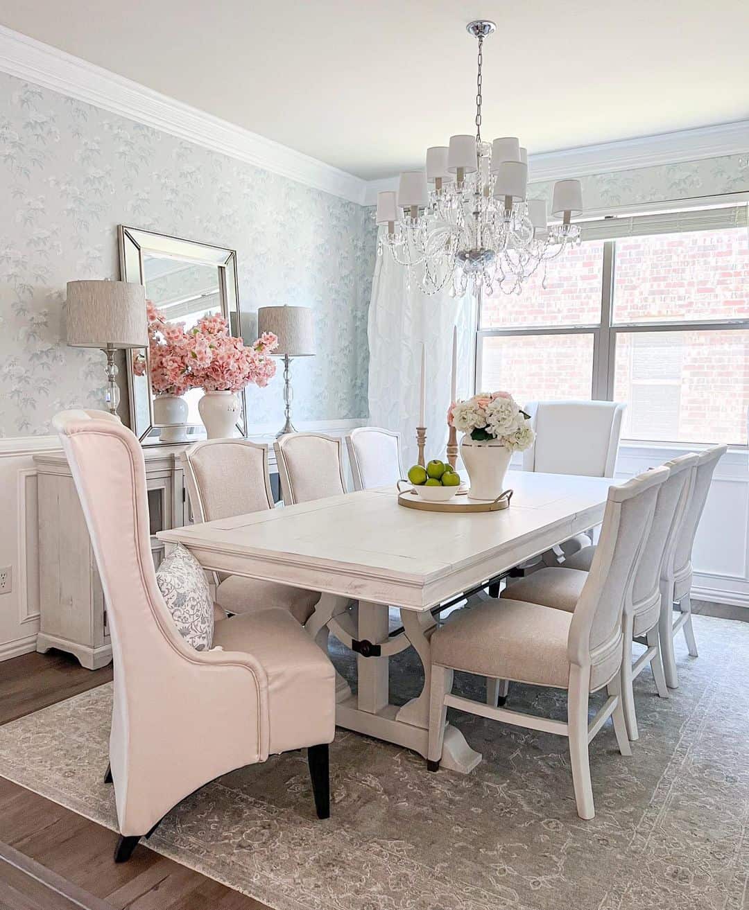 23 Dining Room Wallpaper Ideas You Need to Consider