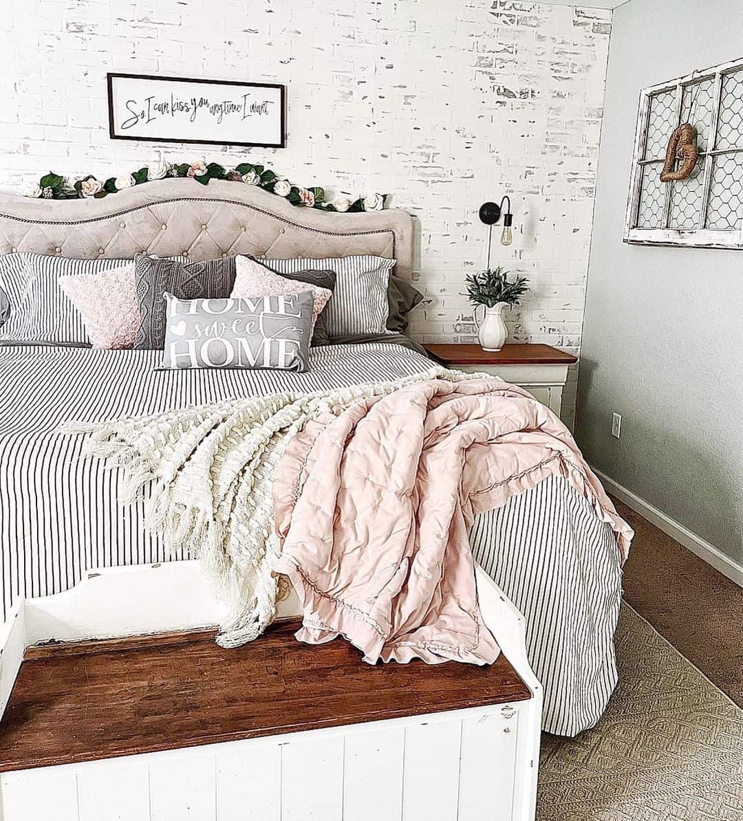 29 Romantic Master Bedroom Décor Ideas to Instantly Inspire Your Home