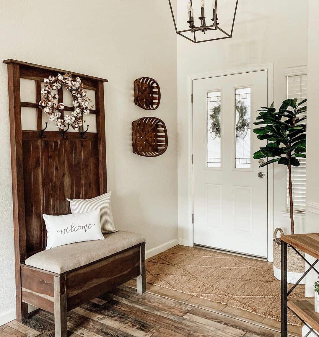Rustic Farmhouse Entry Way Ideas - Soul & Lane