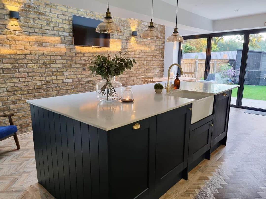 Rustic Farmhouse Kitchen TV Wall Ideas - Soul & Lane