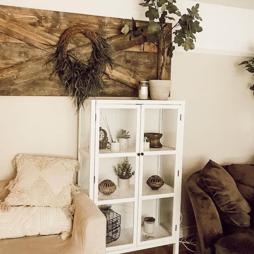 Rustic Wood Wall Art For a Vintage Look - Soul & Lane