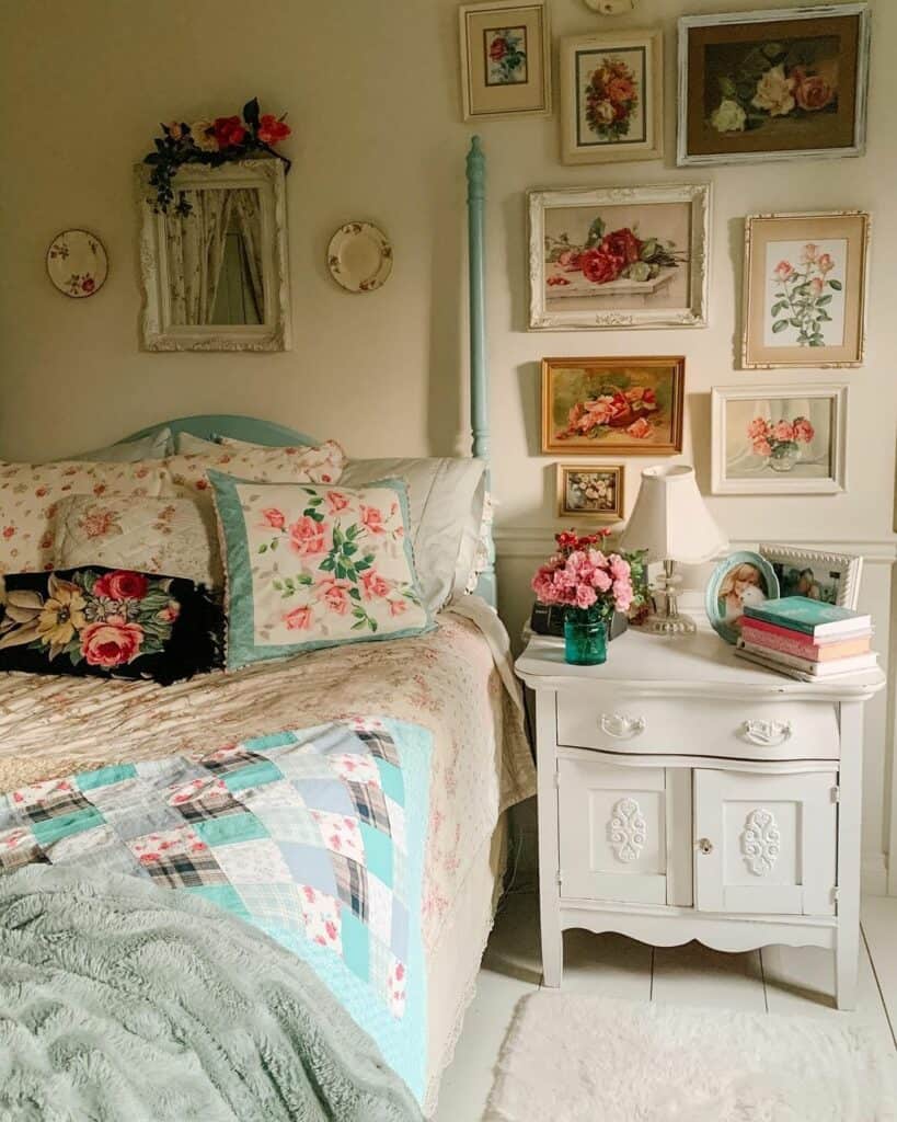 Shabby Chic Master Bedroom Idea - Soul & Lane