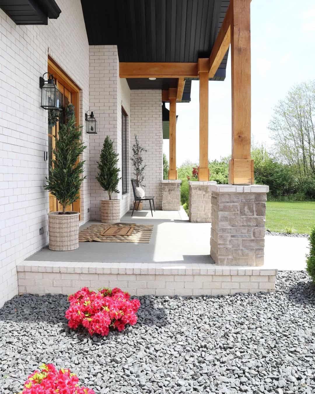 Small Porch Decorating Ideas for a Modern Farmhouse Look - Soul & Lane