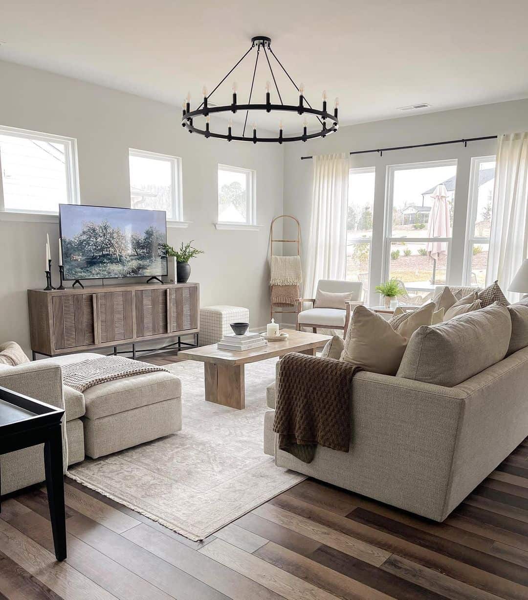 Stylish Neutral-toned TV Room Ideas - Soul & Lane