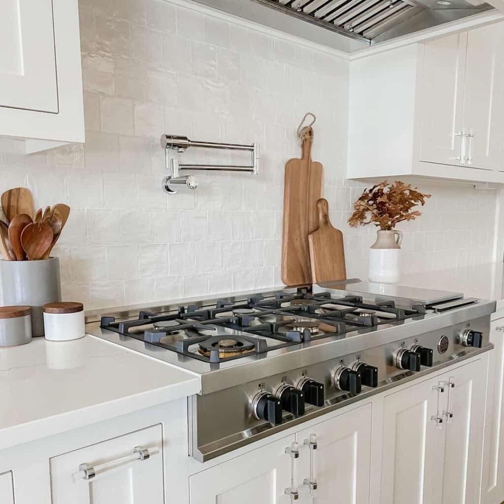 30 Modern Kitchen Backsplash Ideas with a Kick