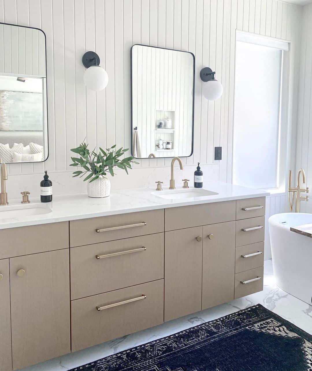 30 Bathroom Rug Ideas to Create a Spa Sanctuary