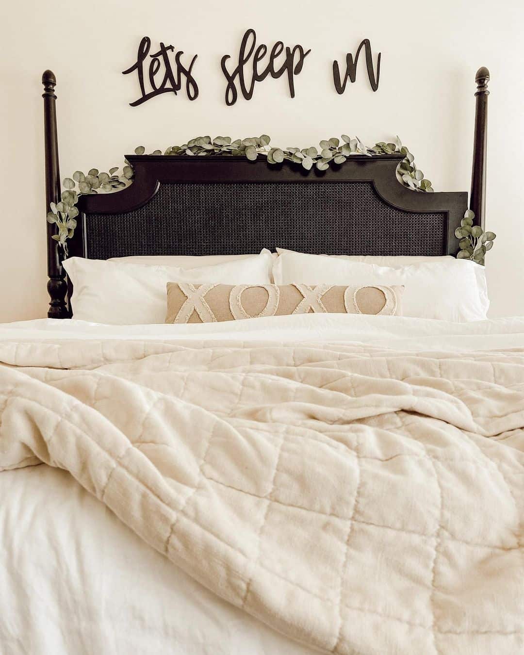 Above Bed Décor With Black Wall Letters - Soul & Lane