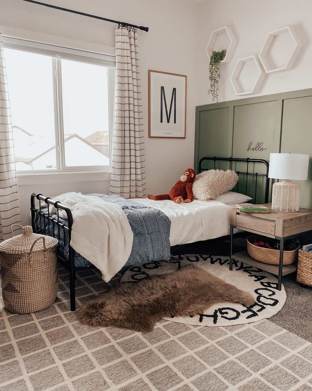 Balance With Nature and Minimalist Aesthetics - Soul & Lane