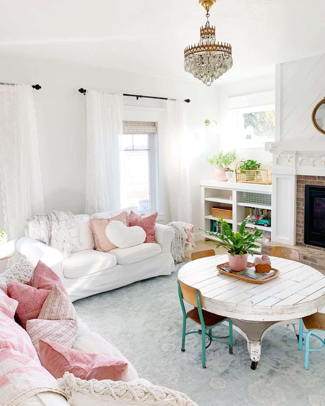 Boho Inspiration and Soft Colors - Soul & Lane