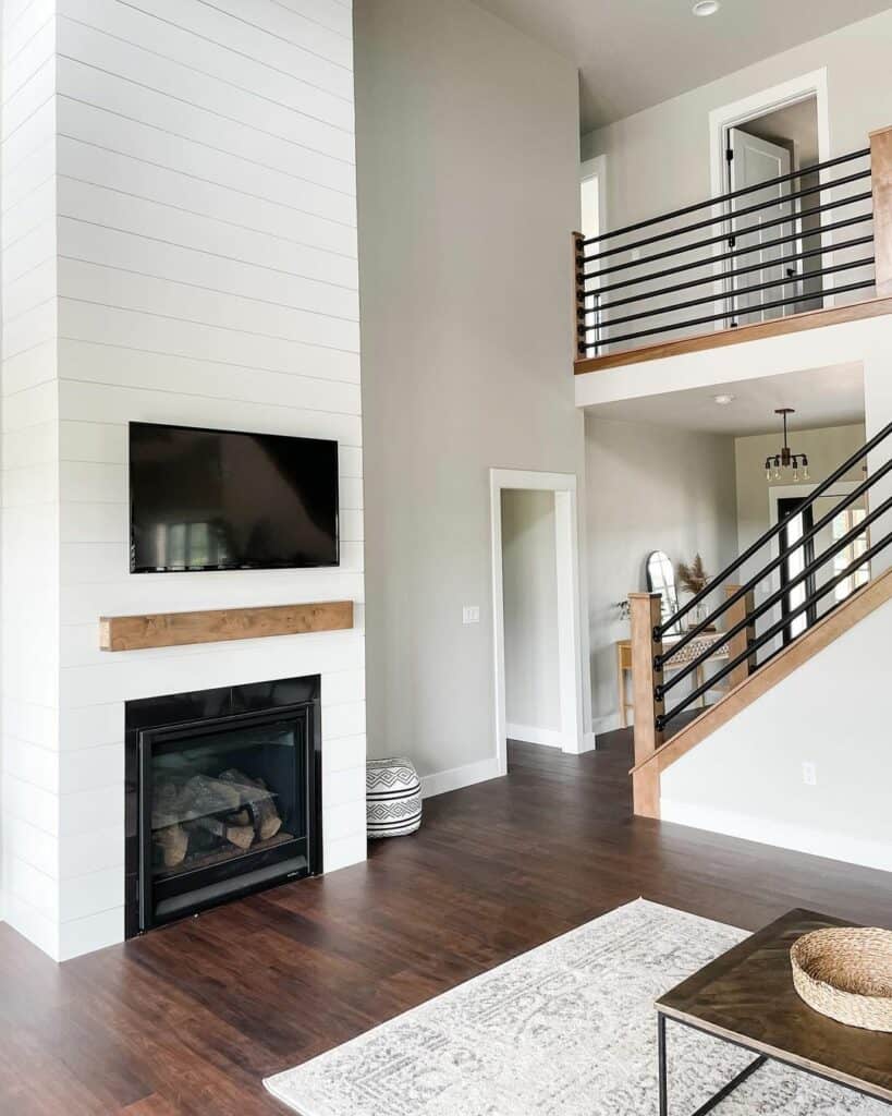 12 Black Metal Railing Ideas To Elevate Your Stairway