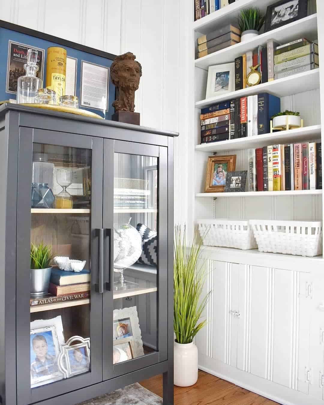 30 Beautiful Bookcase Ideas to Display Décor in Your Home