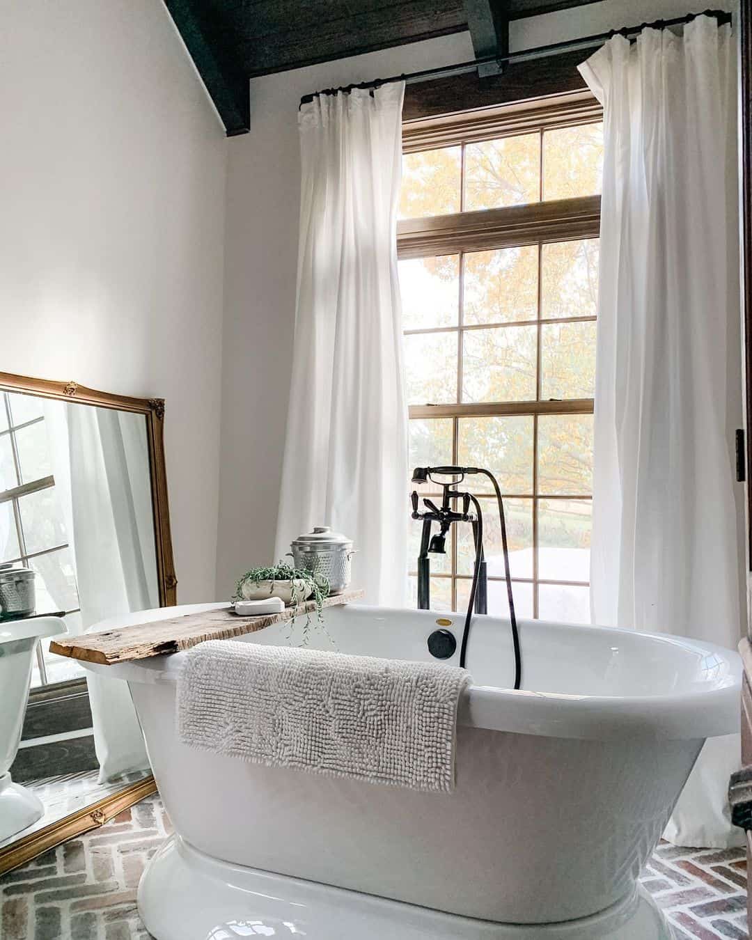 25 Ways to Create a Relaxing Soaking Tub Shower Combo