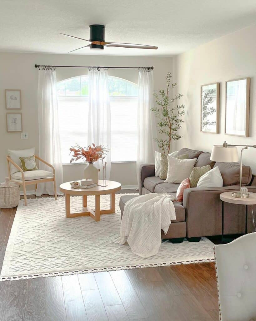 25 Bold Living Room Lighting Ideas for a Unique Style
