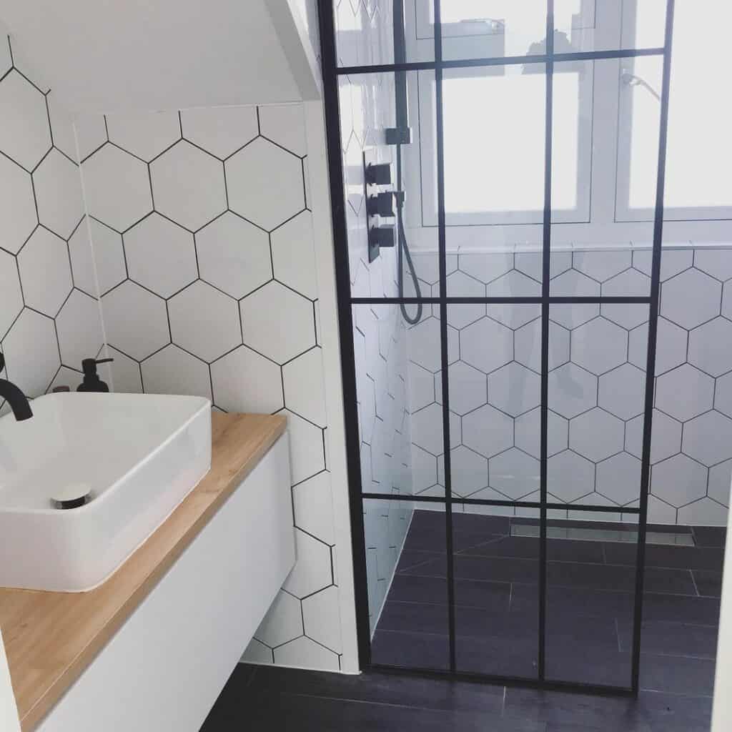 Modern Black Shower Screen - Soul & Lane