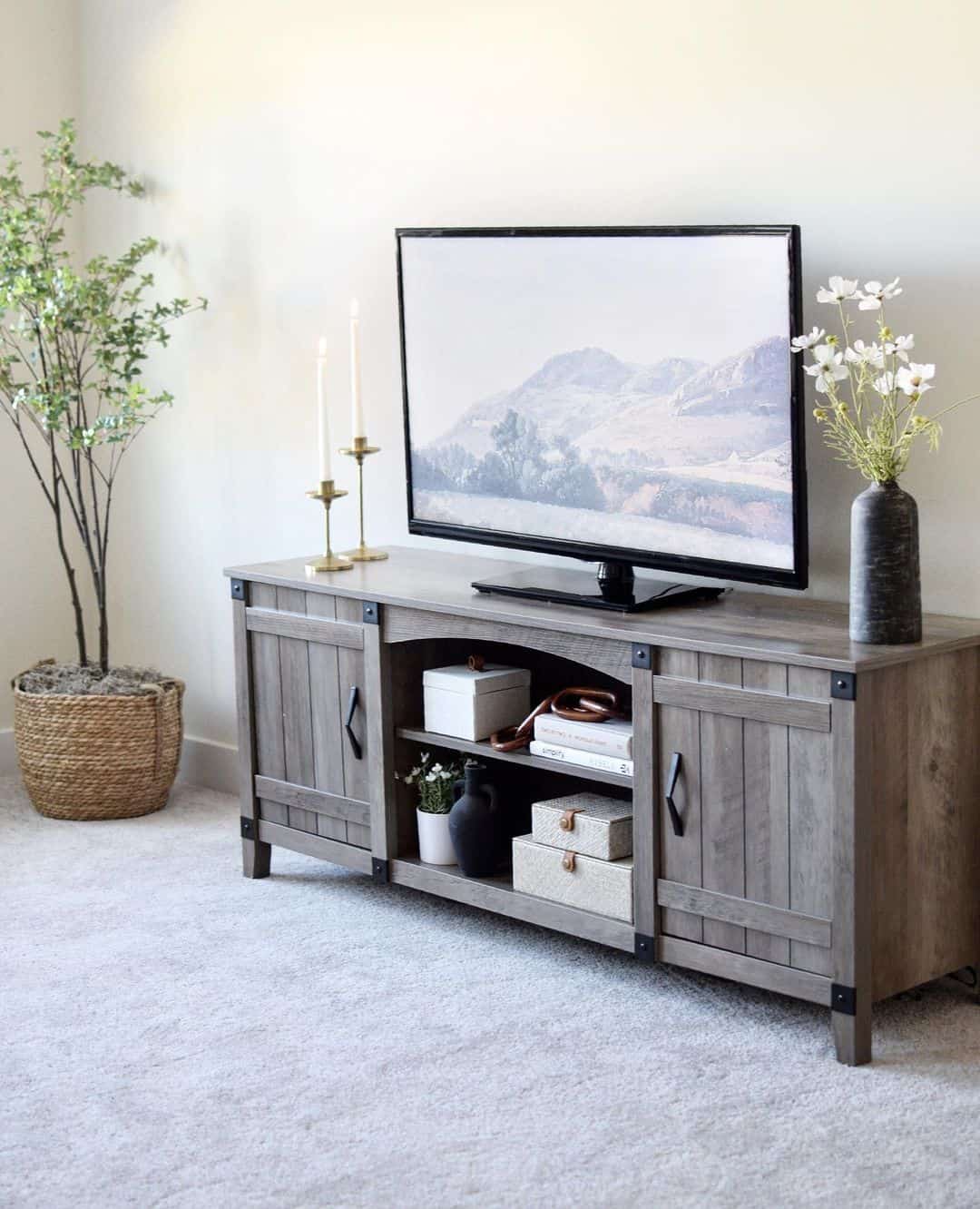24 Versatile Entertainment Center Ideas for a Stunning Look
