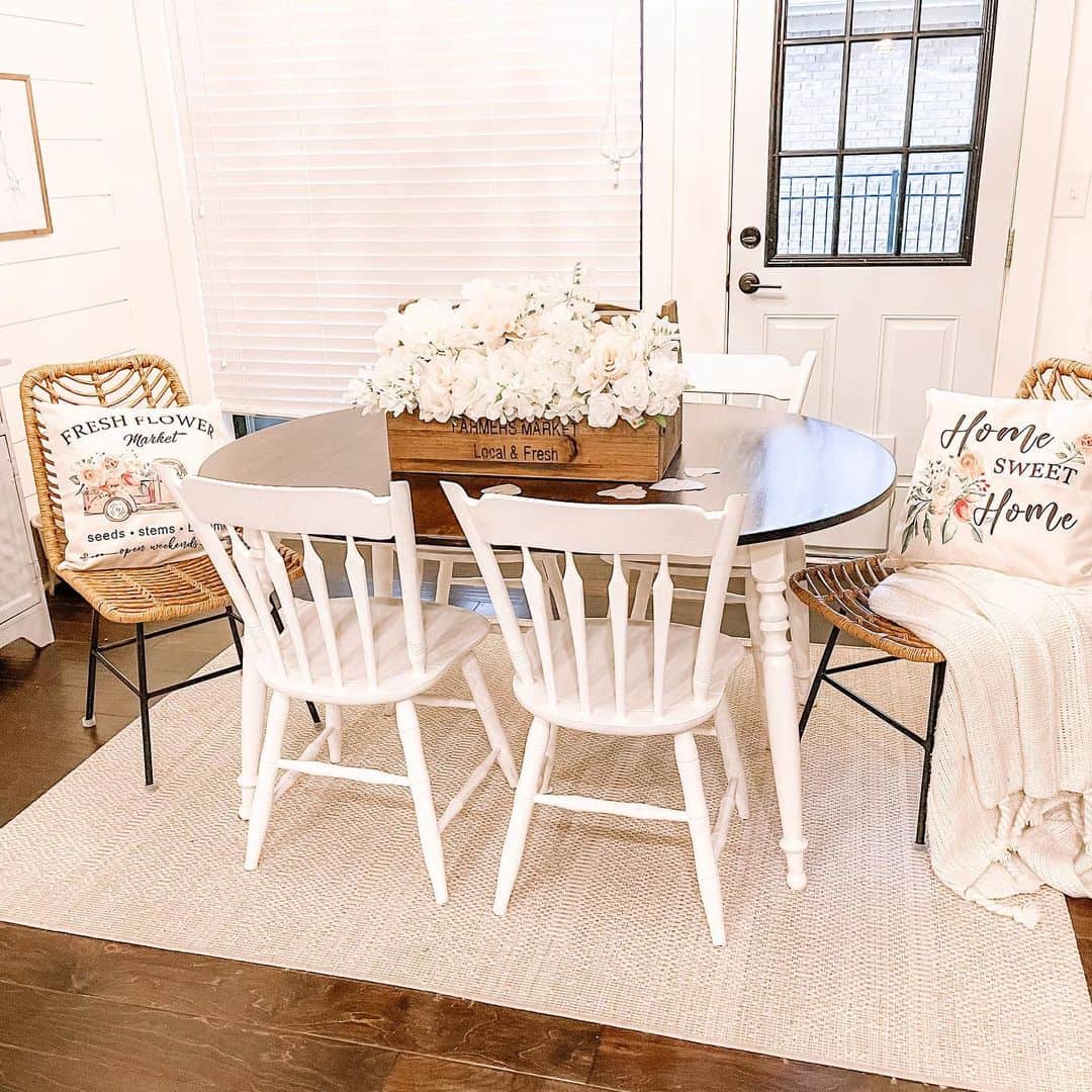 Spring Floral Centerpiece for a Farmhouse Table - Soul & Lane