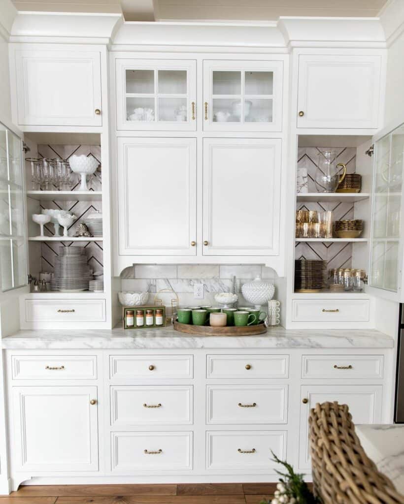 19 Butler’s Pantry Ideas To Organize Your Clean Kitchen