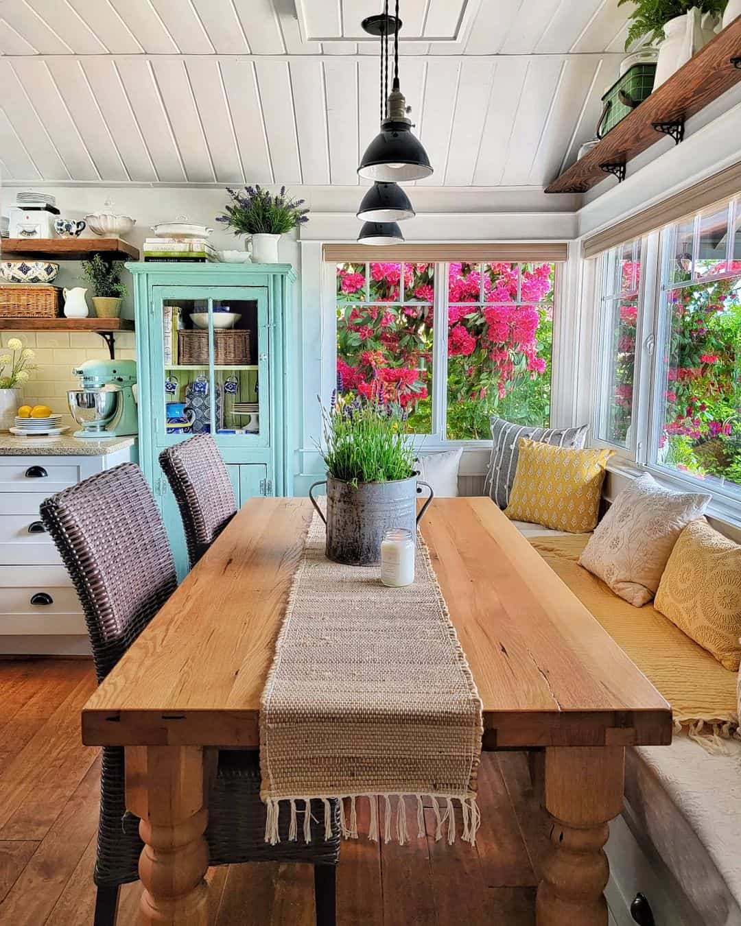 27 Creative Kitchen Ceiling Ideas for Added Interest