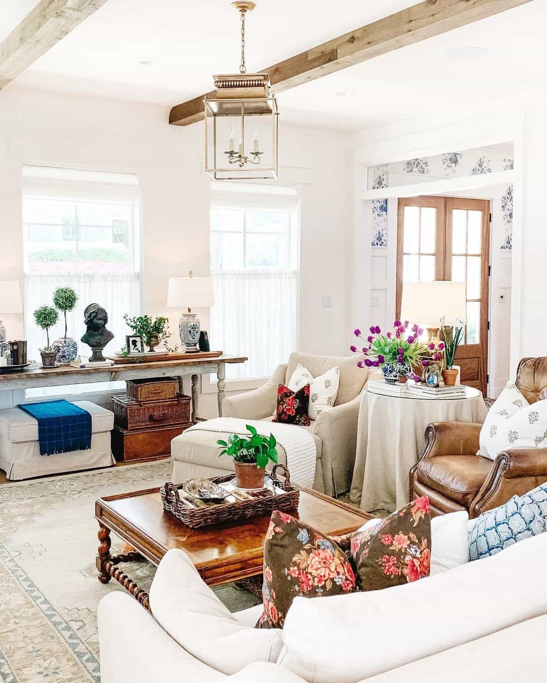 Cozy Living Room Showcases Accessories - Soul & Lane