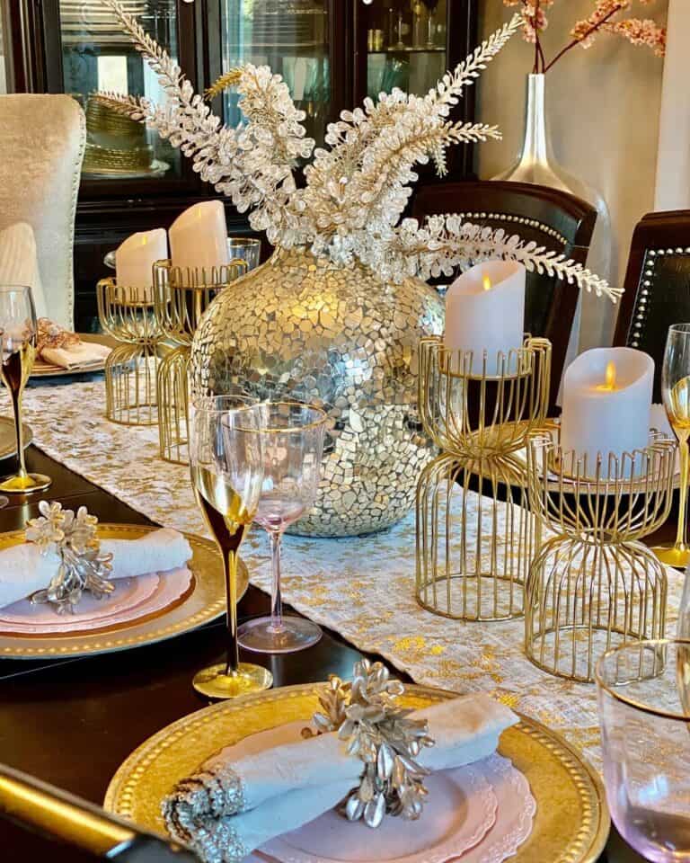 Luxurious Gold Metallic Tablescape - Soul & Lane