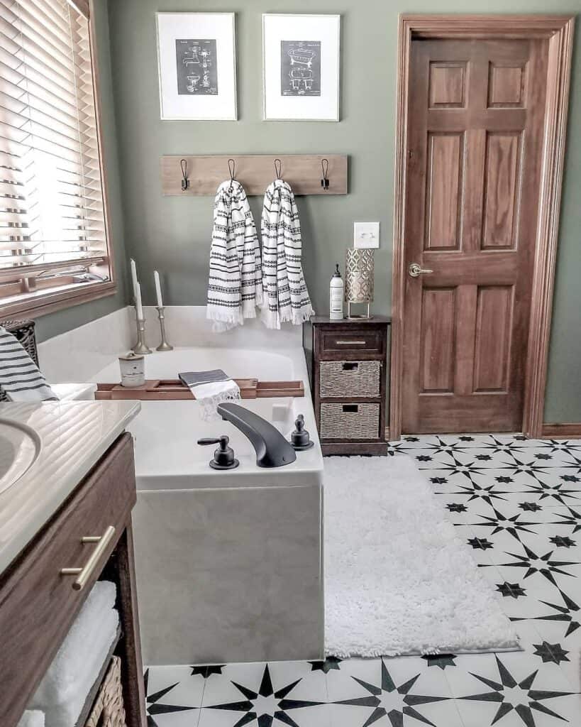 Star Pattern Peel and Stick Flooring - Soul & Lane