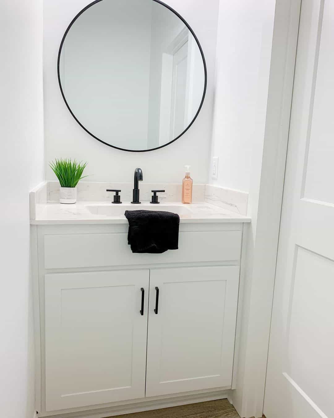 White Vanity Fitted Between Walls - Soul & Lane
