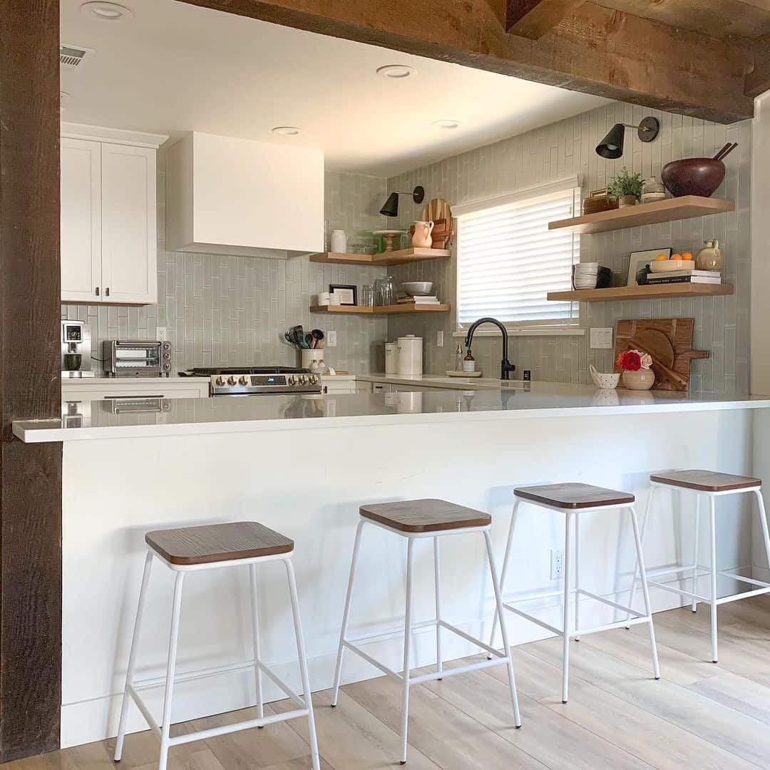 27 Unexpected Ideas for Incorporating Exposed Beams