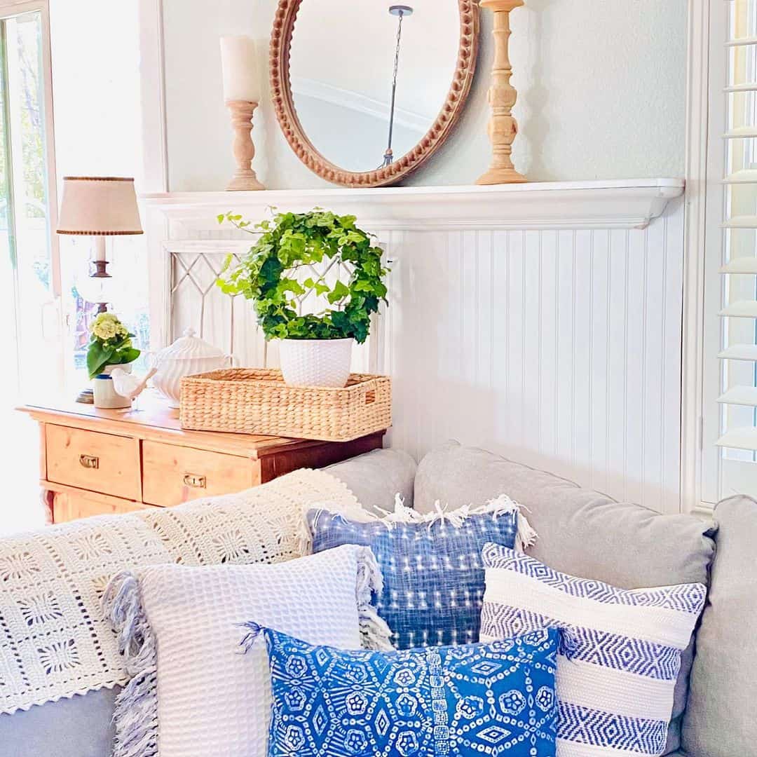 Beadboard Wall Ideas for Bright Living Rooms - Soul & Lane