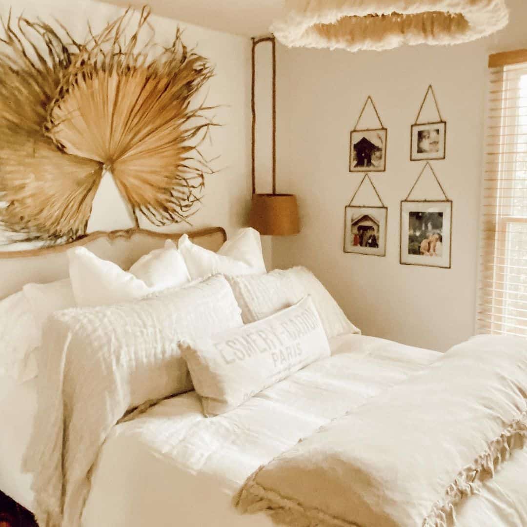 Boho Cottage Bedroom With Wall Décor - Soul & Lane